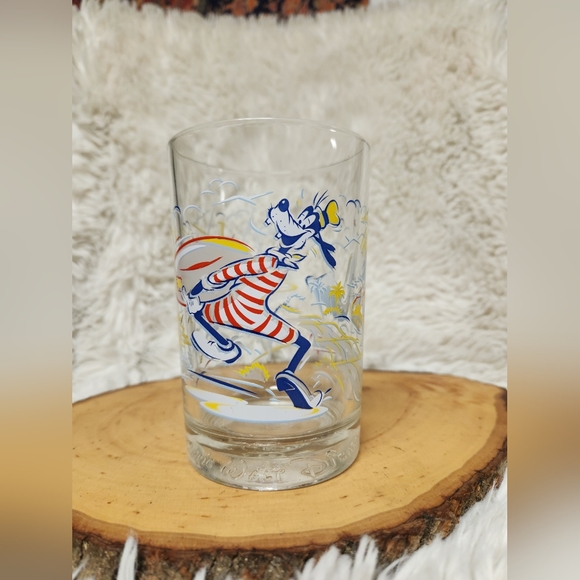 Dining | Vintage Walt Disney World Goofy Glass | Poshmark